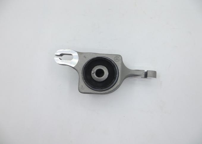 Auto parts Control arm bushing for Mercedes Benz W251 R350 R500 OEM ...